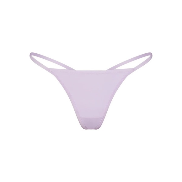 SKIMS | Intimates & Sleepwear | New Skims Fits Everybody Tstring Thong ...